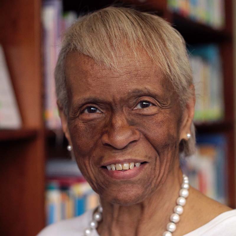 barbara_headshot – Reynolds Libraries